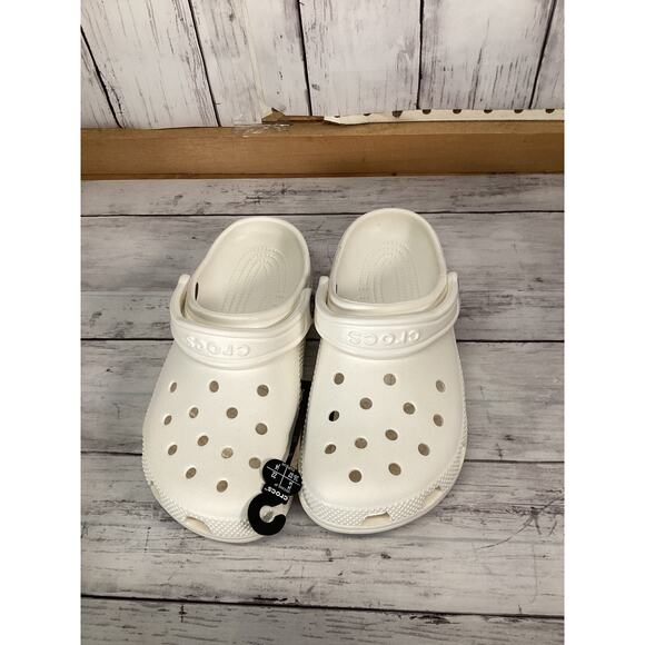 CROCS | Shoes | Crocs White Solid Comfort Shoes For Women | Poshmark